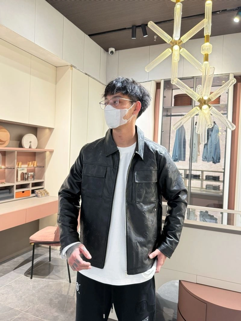 Real Louis Vuitton Outwear