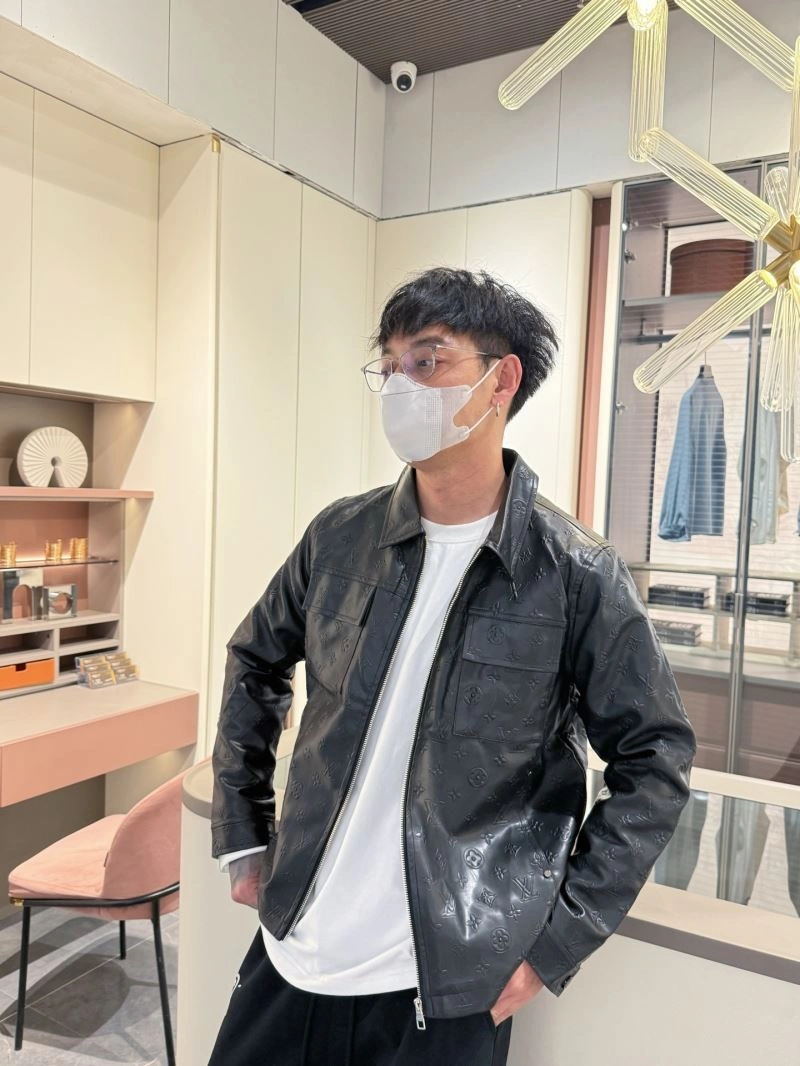 Real Louis Vuitton Outwear