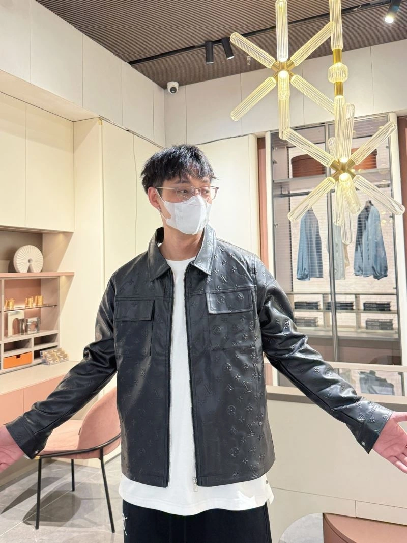 Real Louis Vuitton Outwear