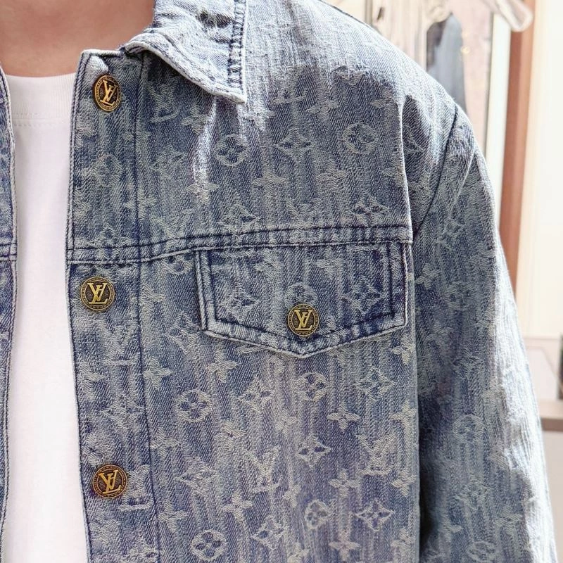 High accuracy Louis Vuitton Outwear
