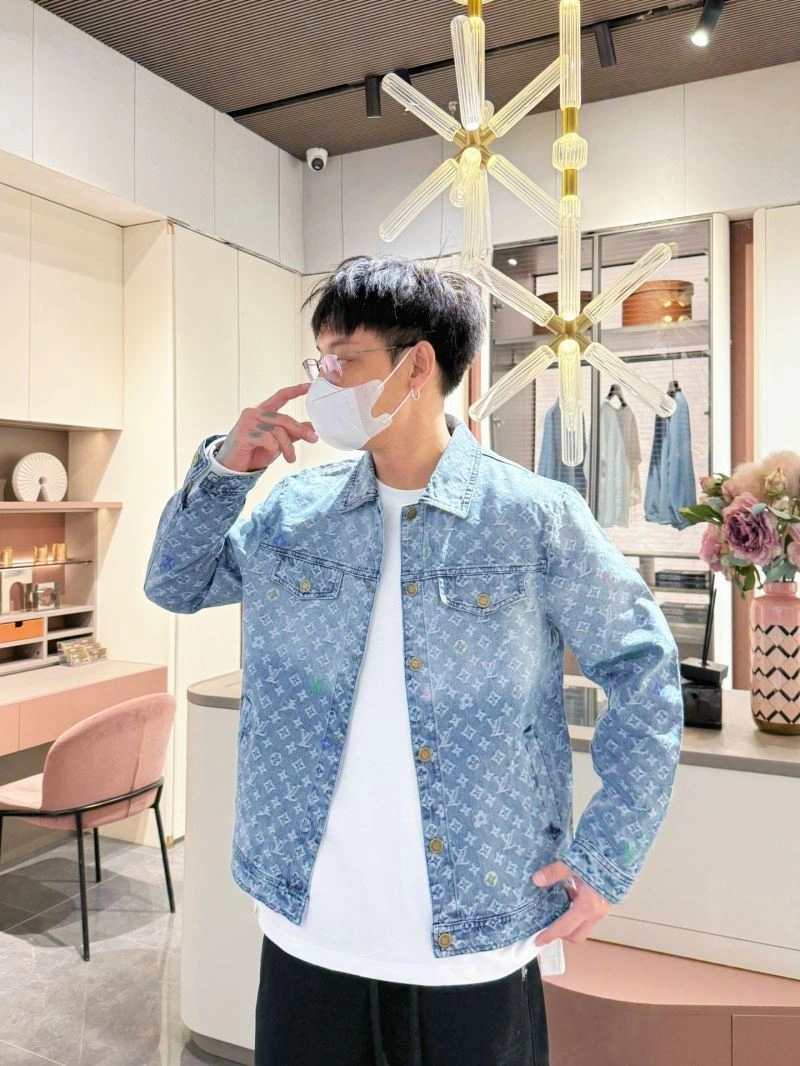 Low-cost Louis Vuitton Outwear