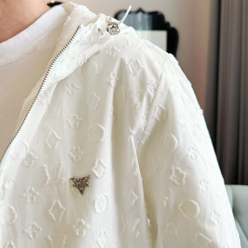 Official Louis Vuitton Outwear