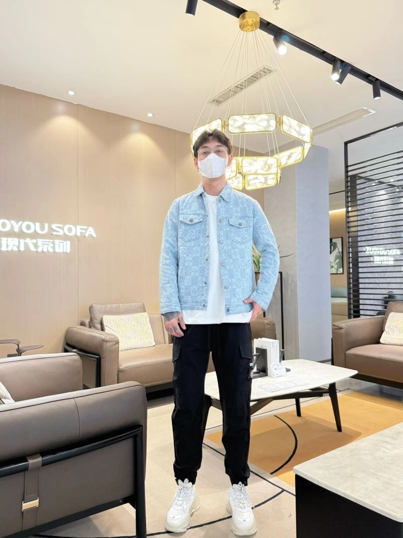 Brand-original Louis Vuitton Outwear