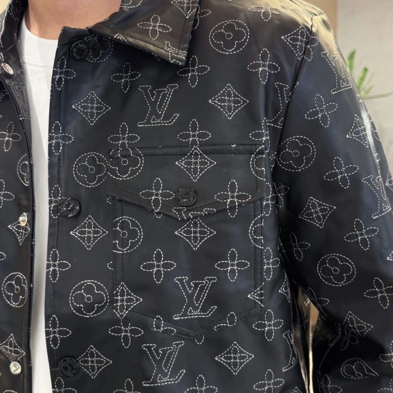 Legit Louis Vuitton Outwear