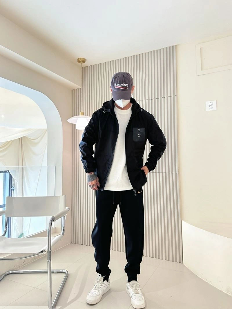 Official Louis Vuitton Outwear