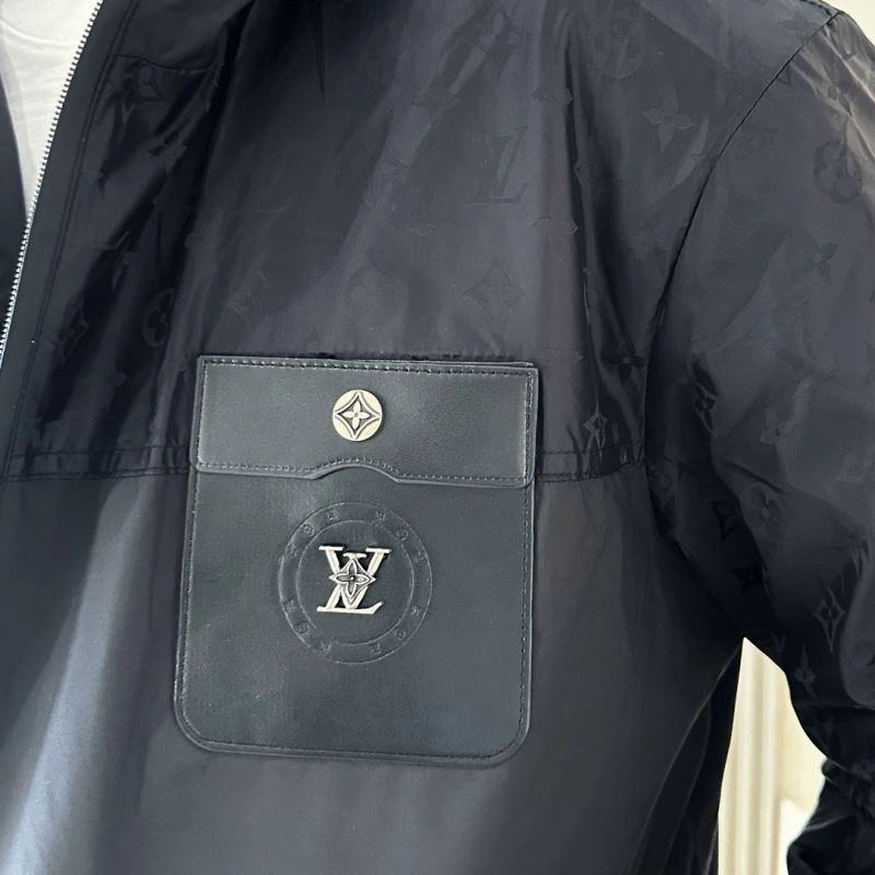 Official Louis Vuitton Outwear