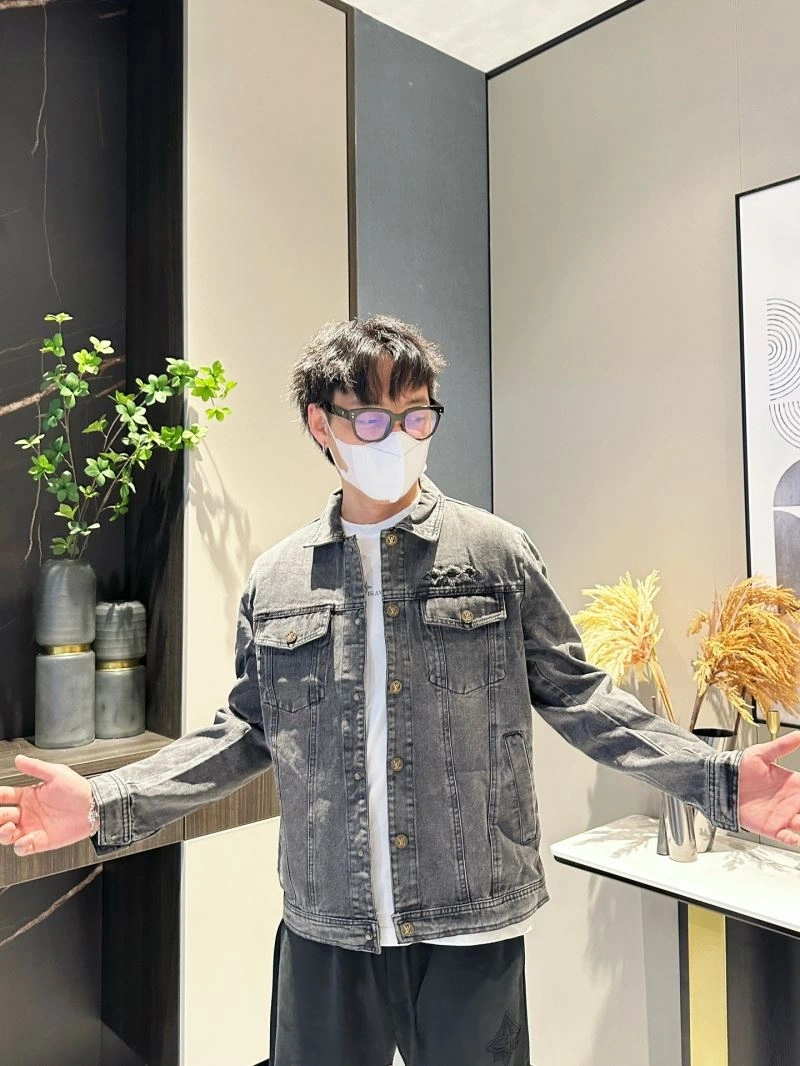 High fidelity Louis Vuitton Outwear