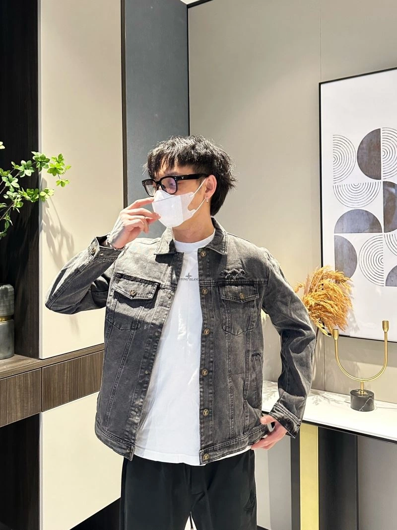 High fidelity Louis Vuitton Outwear
