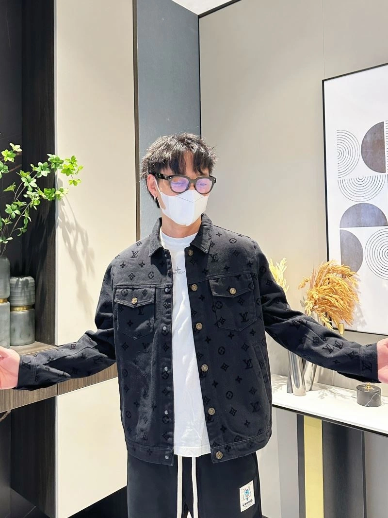 Precise copy Louis Vuitton Outwear