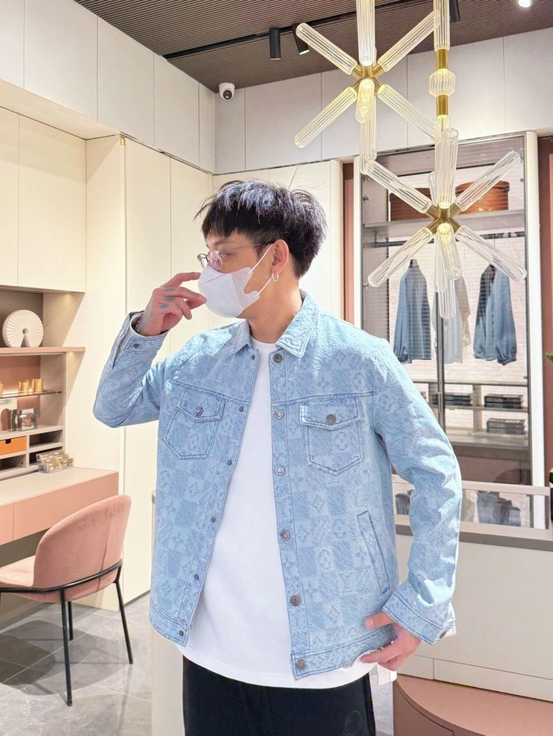 Low-cost Louis Vuitton Outwear
