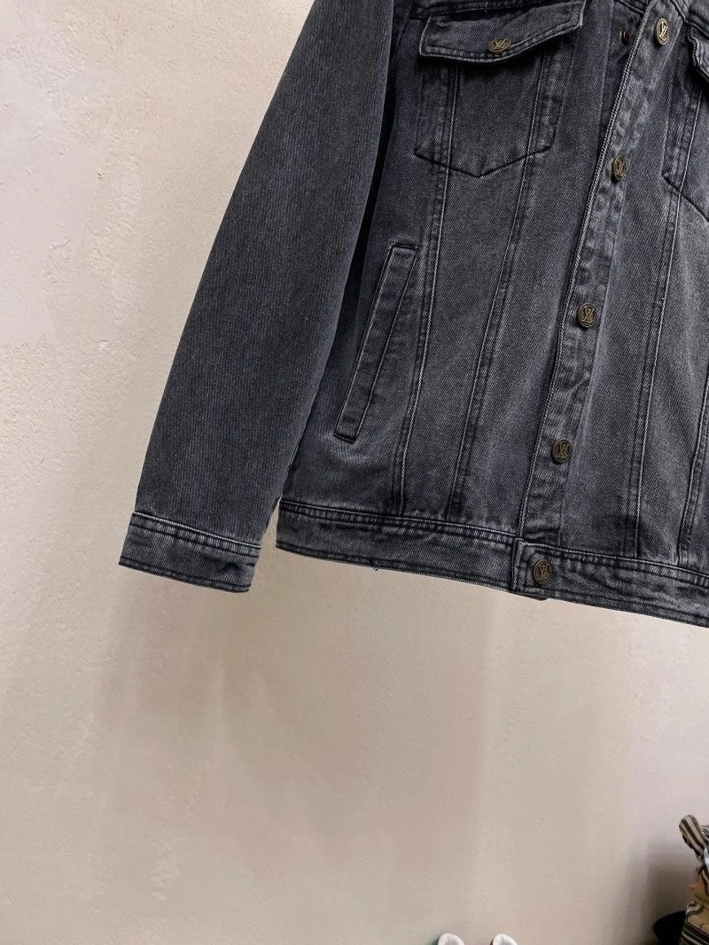 Inexpensive Louis Vuitton Outwear