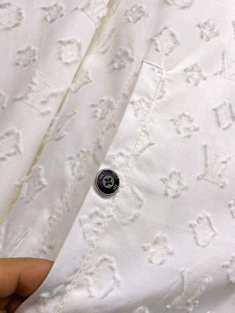 Reasonably priced Louis Vuitton Outwear