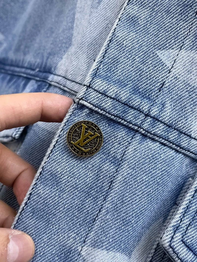 Discounted Louis Vuitton Outwear