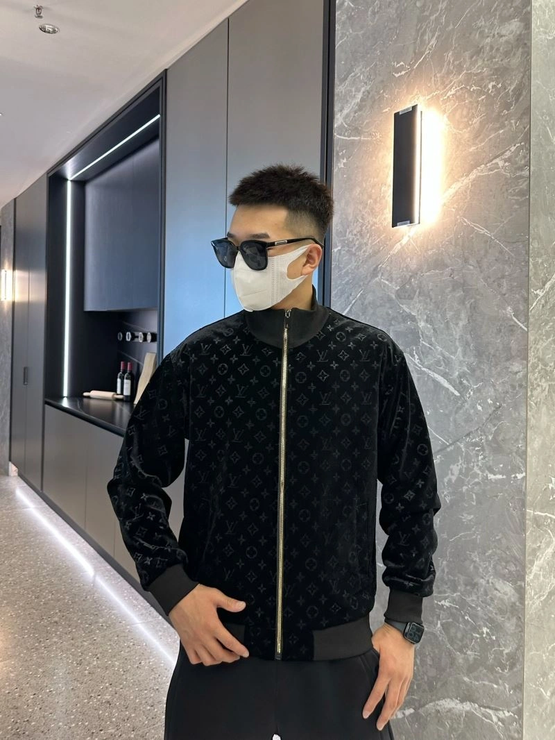 Louis Vuitton Outwear