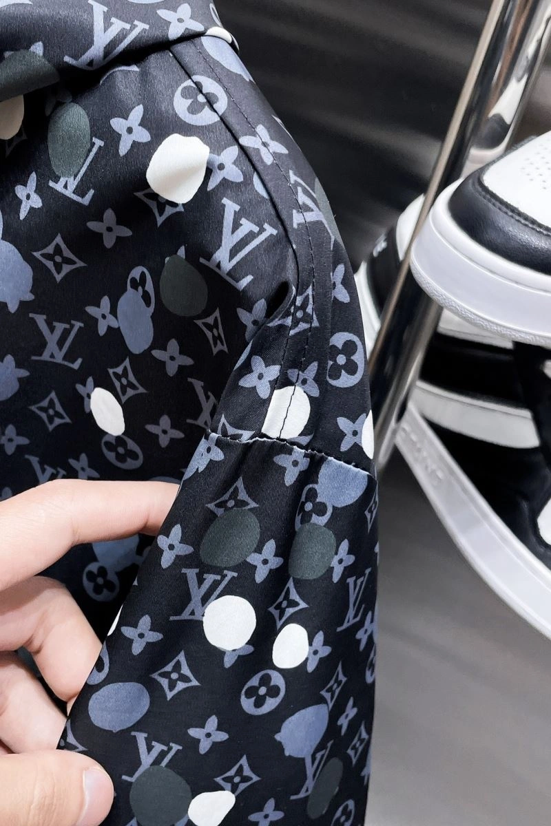 Original Louis Vuitton Outwear