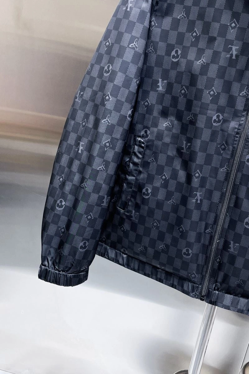Discounted Louis Vuitton Outwear