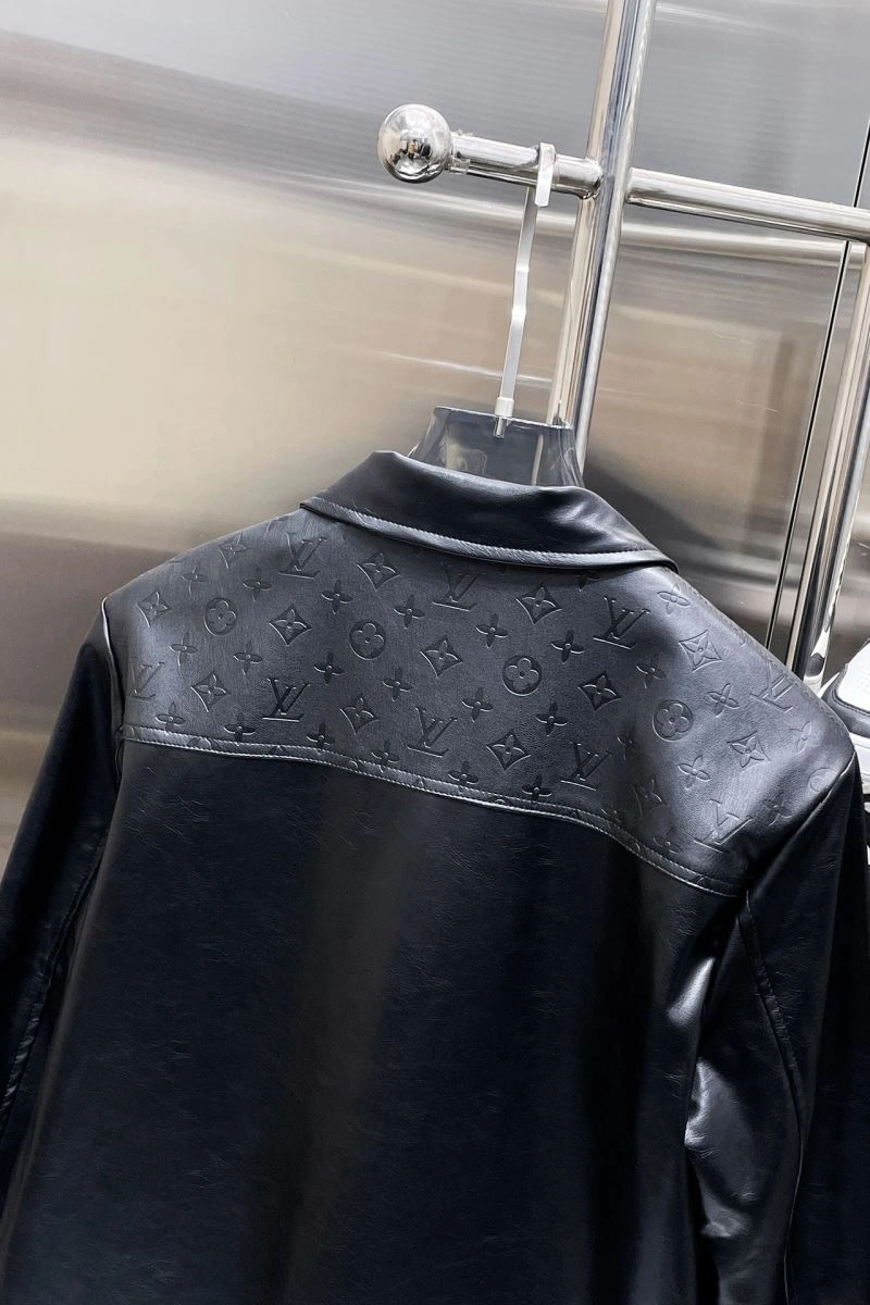 Top match Louis Vuitton Outwear