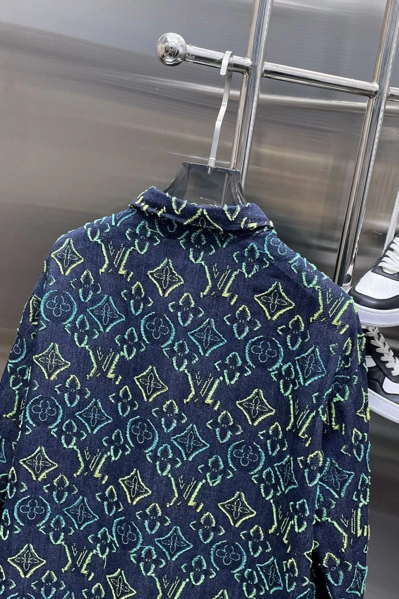 Low-cost Louis Vuitton Outwear