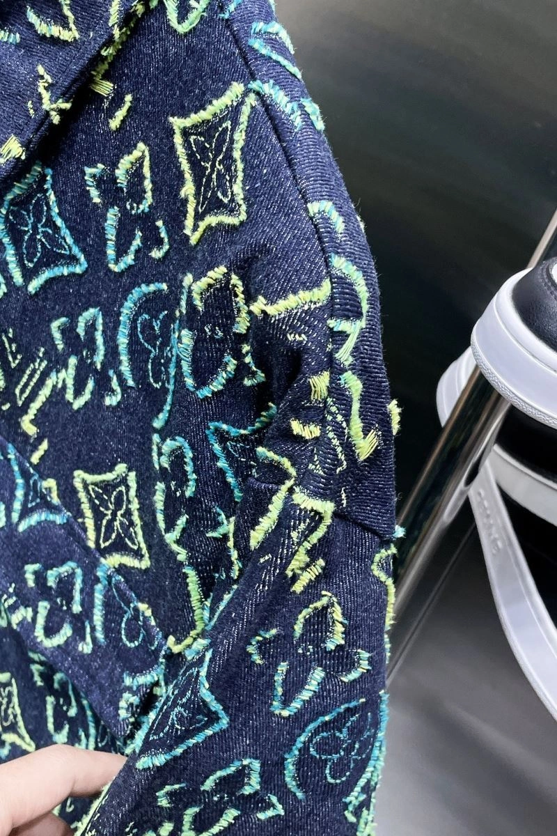 Low-cost Louis Vuitton Outwear