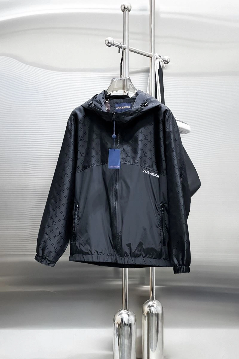 Louis Vuitton Outwear