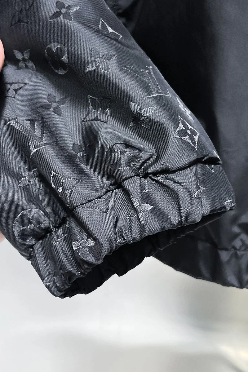 Legit Louis Vuitton Outwear