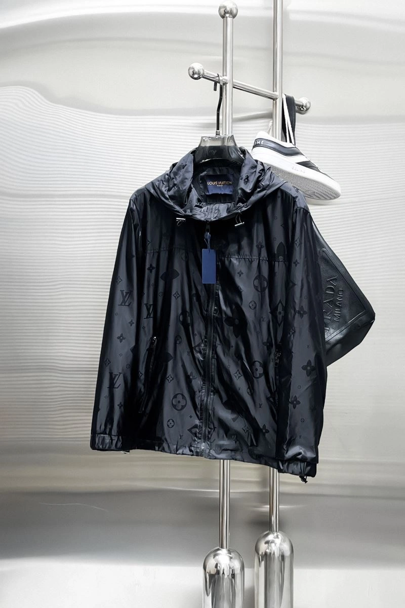 Louis Vuitton Outwear