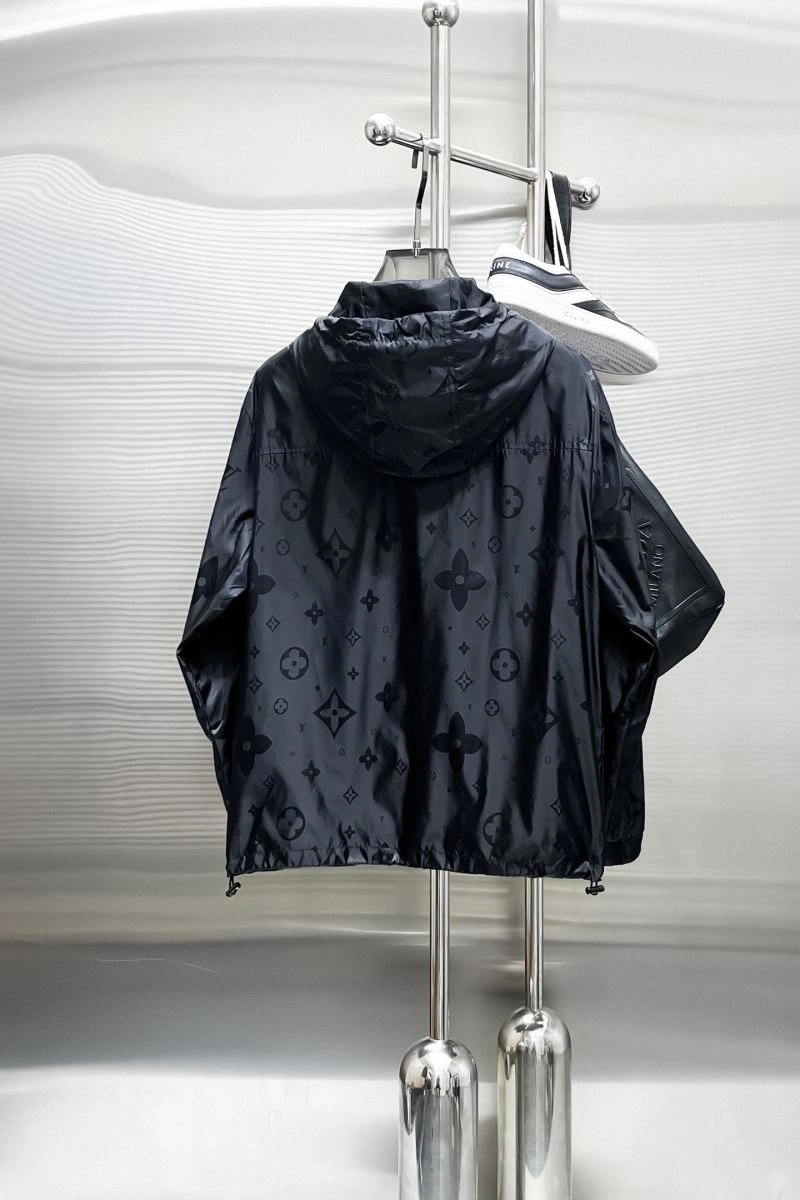 Inexpensive Louis Vuitton Outwear