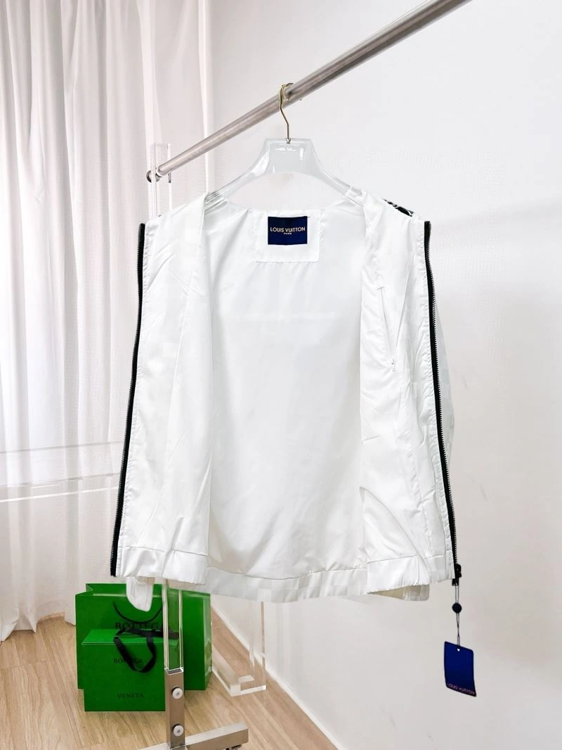 Real Louis Vuitton Outwear