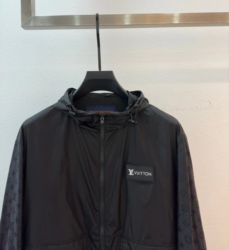 Inexpensive Louis Vuitton Outwear