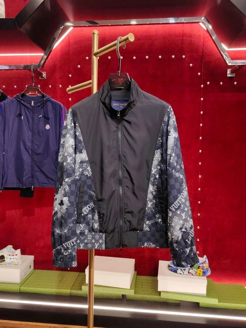Louis Vuitton Outwear