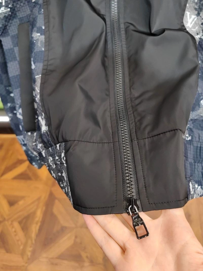 Legit Louis Vuitton Outwear