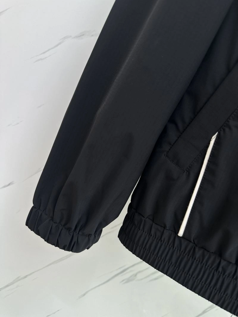 Legit Louis Vuitton Outwear