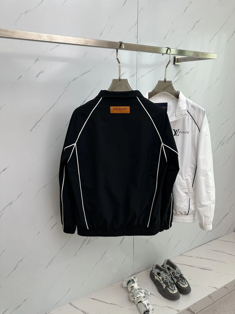 Legit Louis Vuitton Outwear
