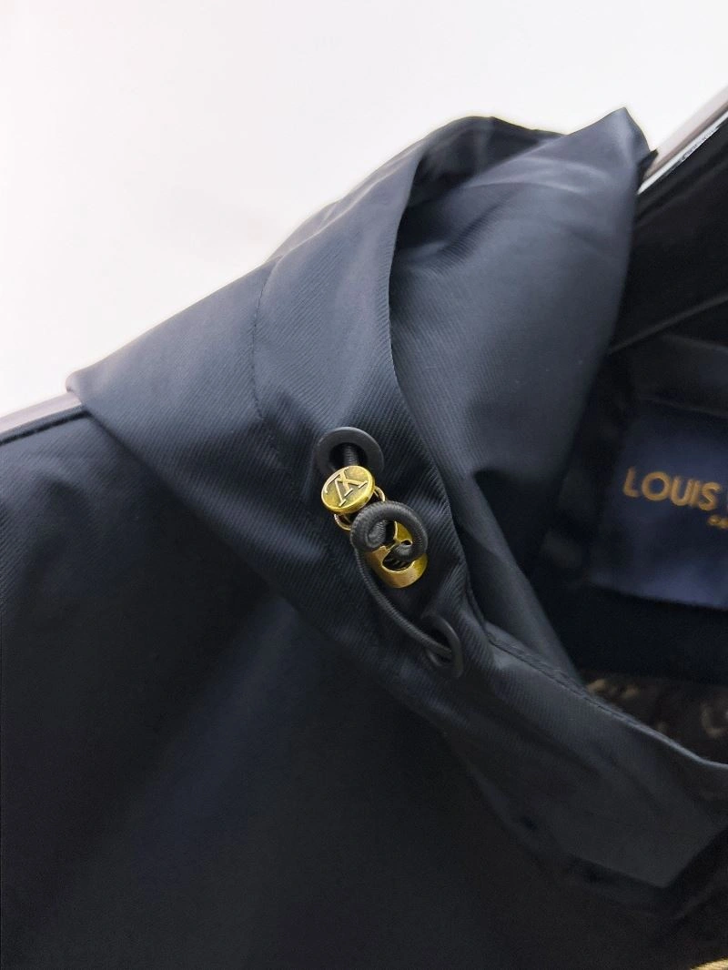 Discounted Louis Vuitton Outwear