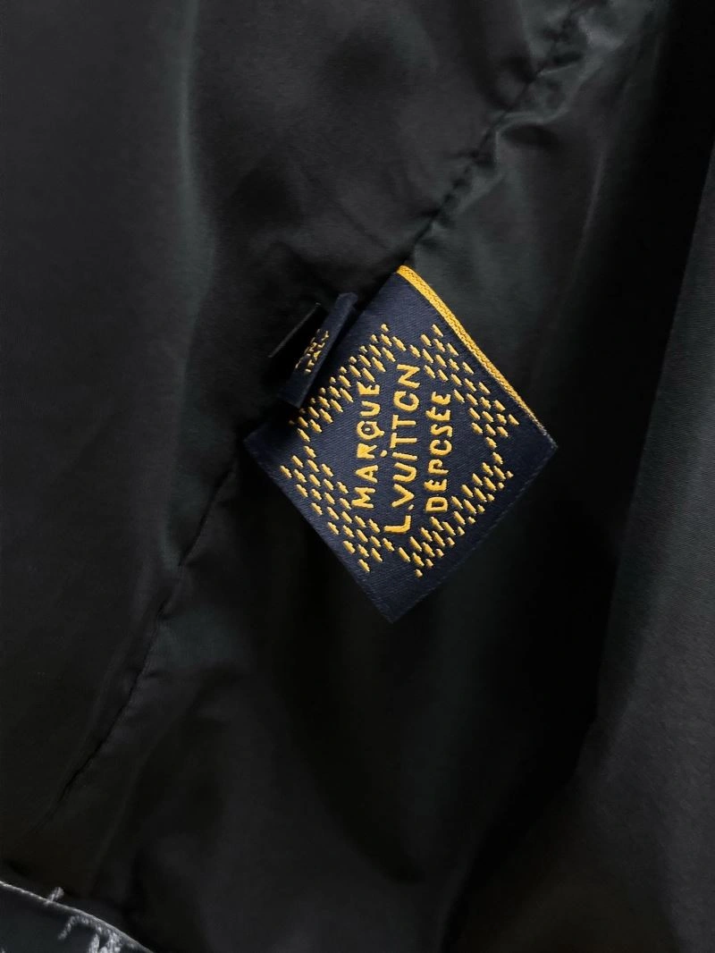 Perfect replica Louis Vuitton Outwear