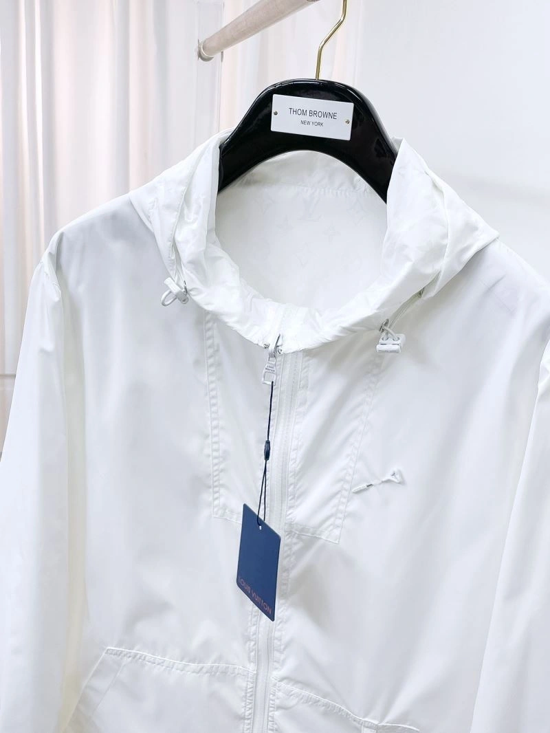 Low-cost Louis Vuitton Outwear
