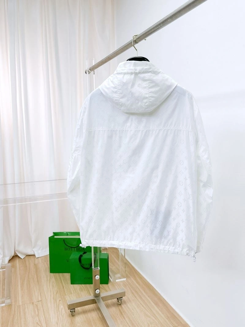 Low-cost Louis Vuitton Outwear