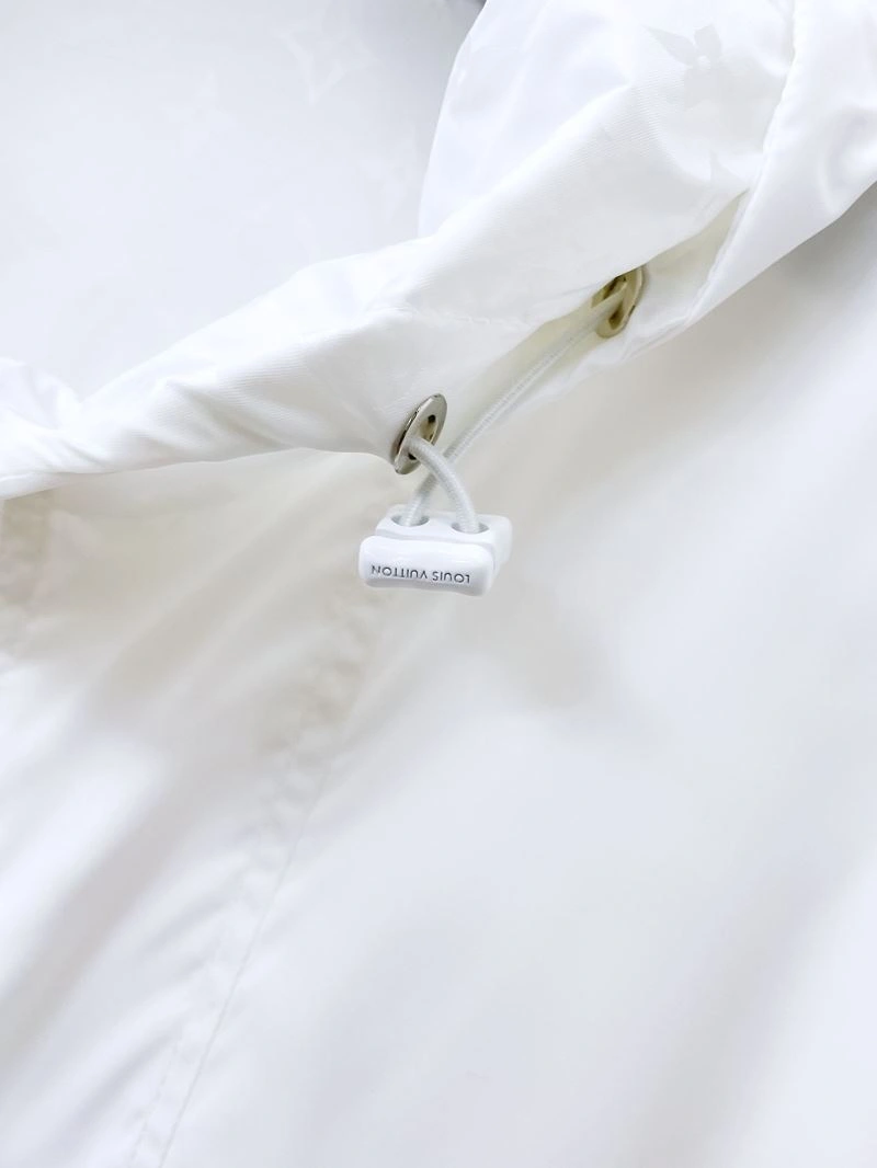 Low-cost Louis Vuitton Outwear
