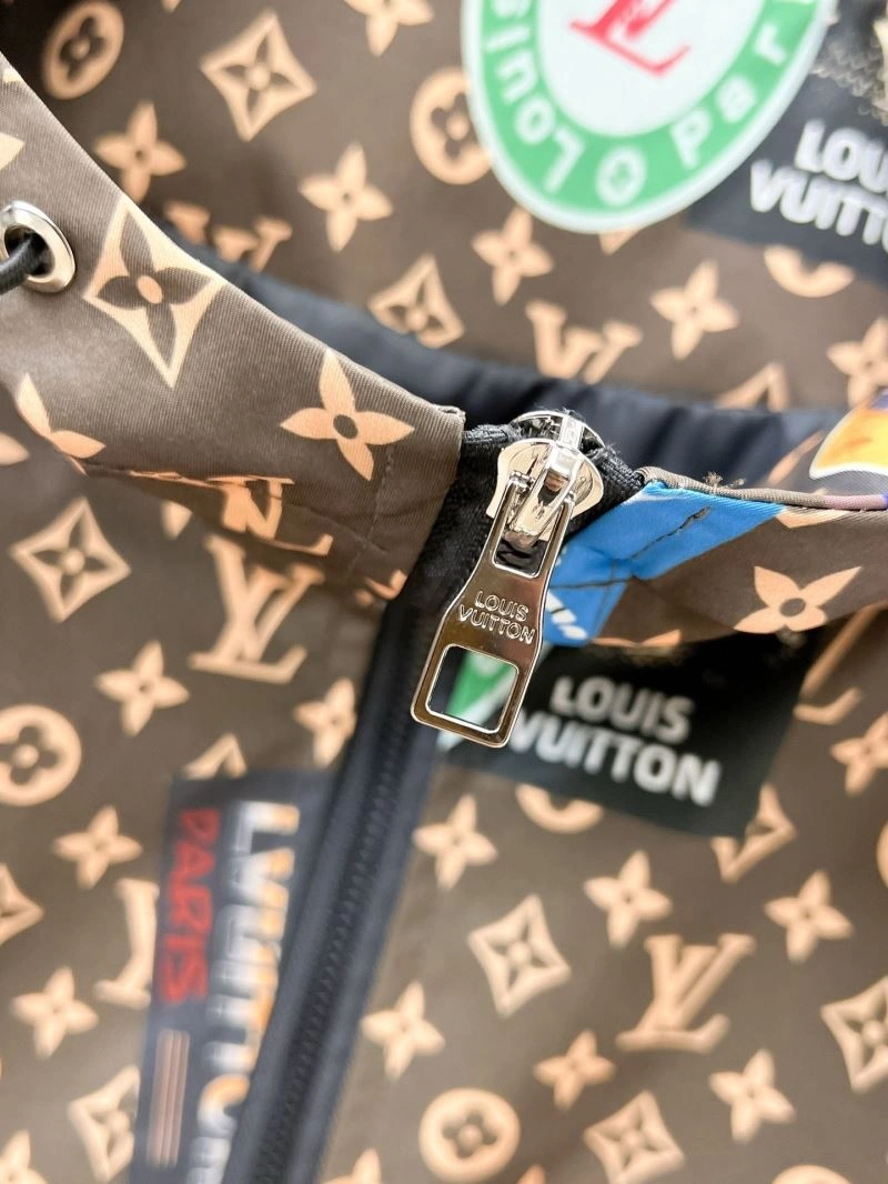 Legit Louis Vuitton Outwear
