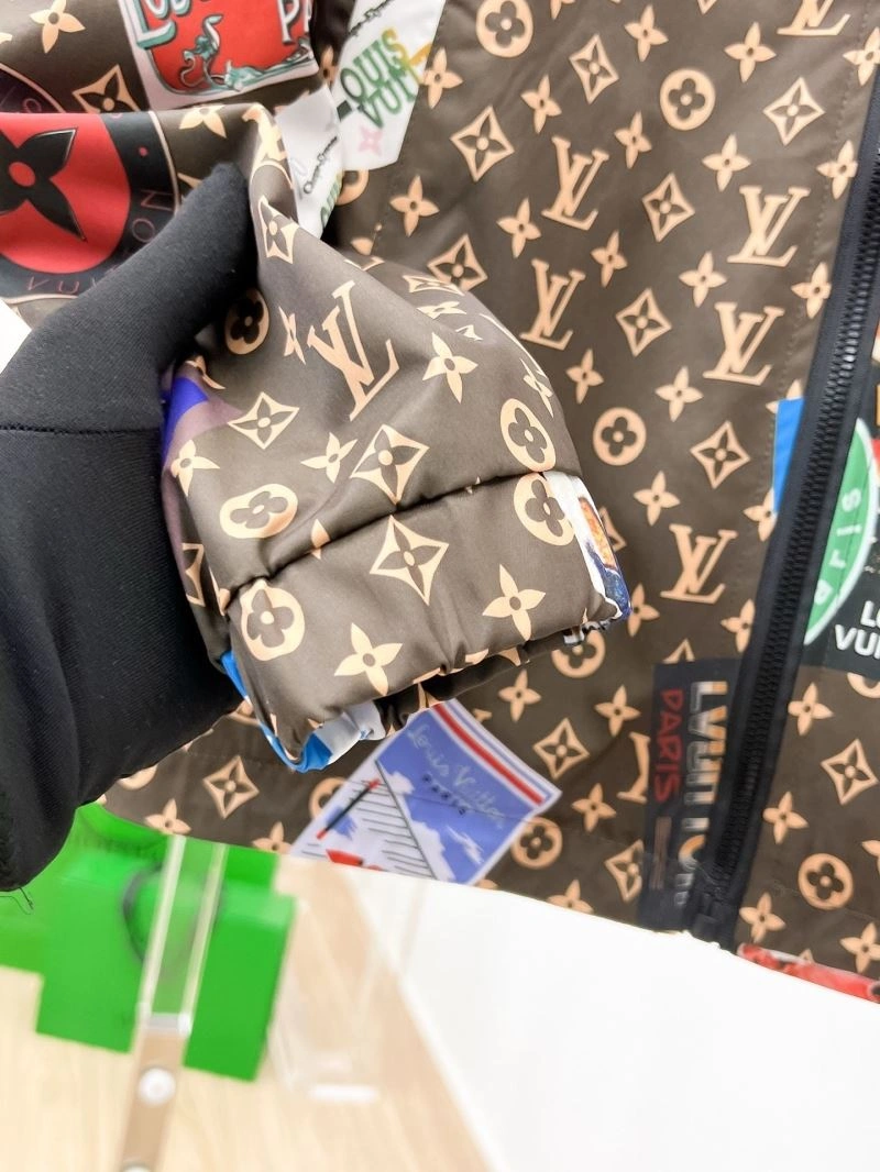 Legit Louis Vuitton Outwear