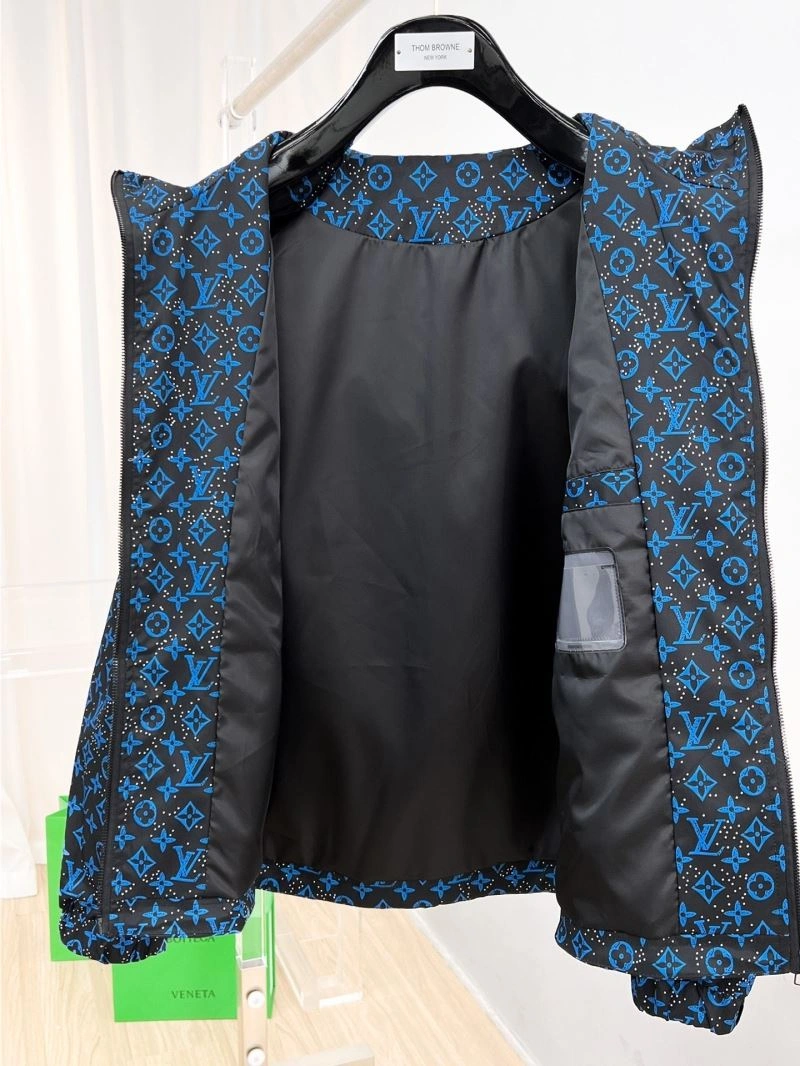 Bargain Louis Vuitton Outwear