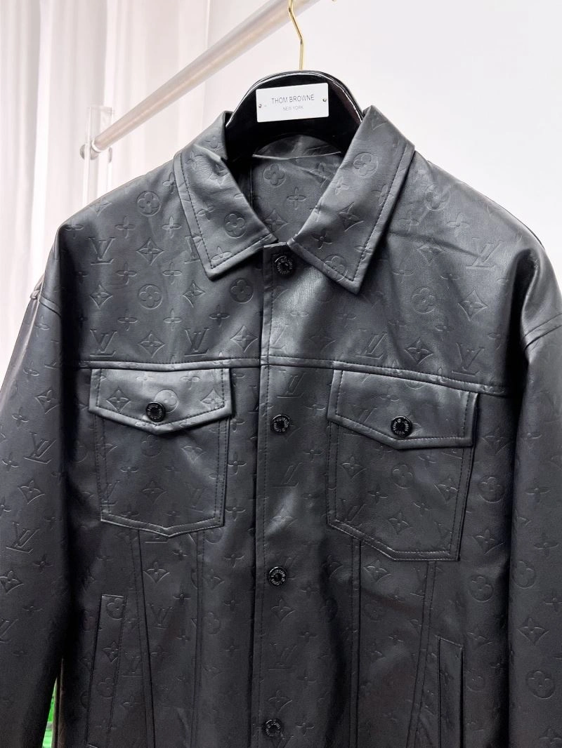 Official Louis Vuitton Outwear