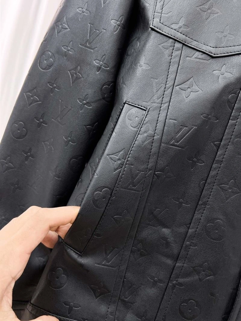 Official Louis Vuitton Outwear