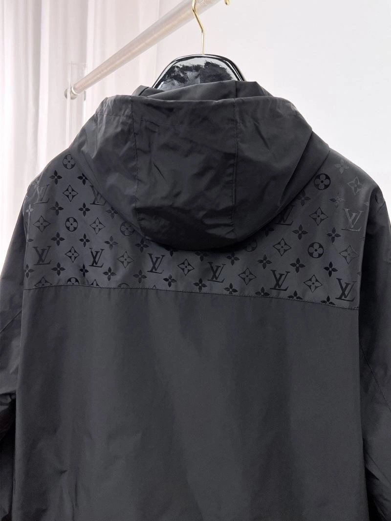 Top match Louis Vuitton Outwear