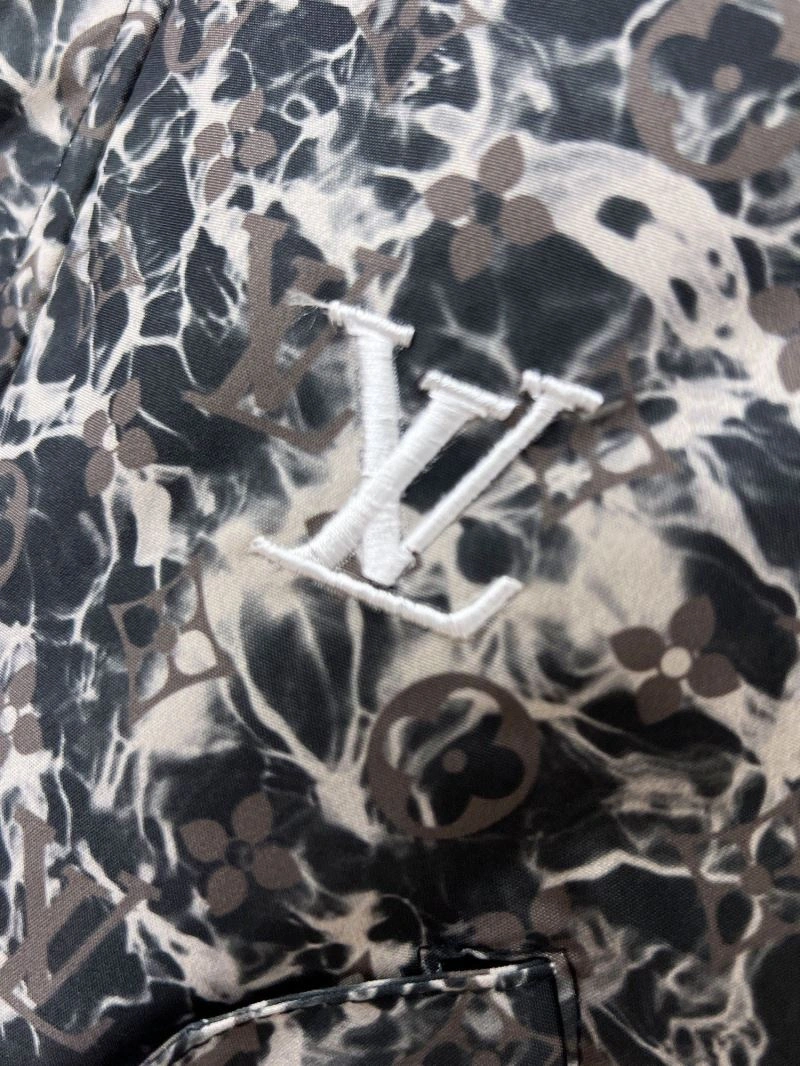 High accuracy Louis Vuitton Outwear