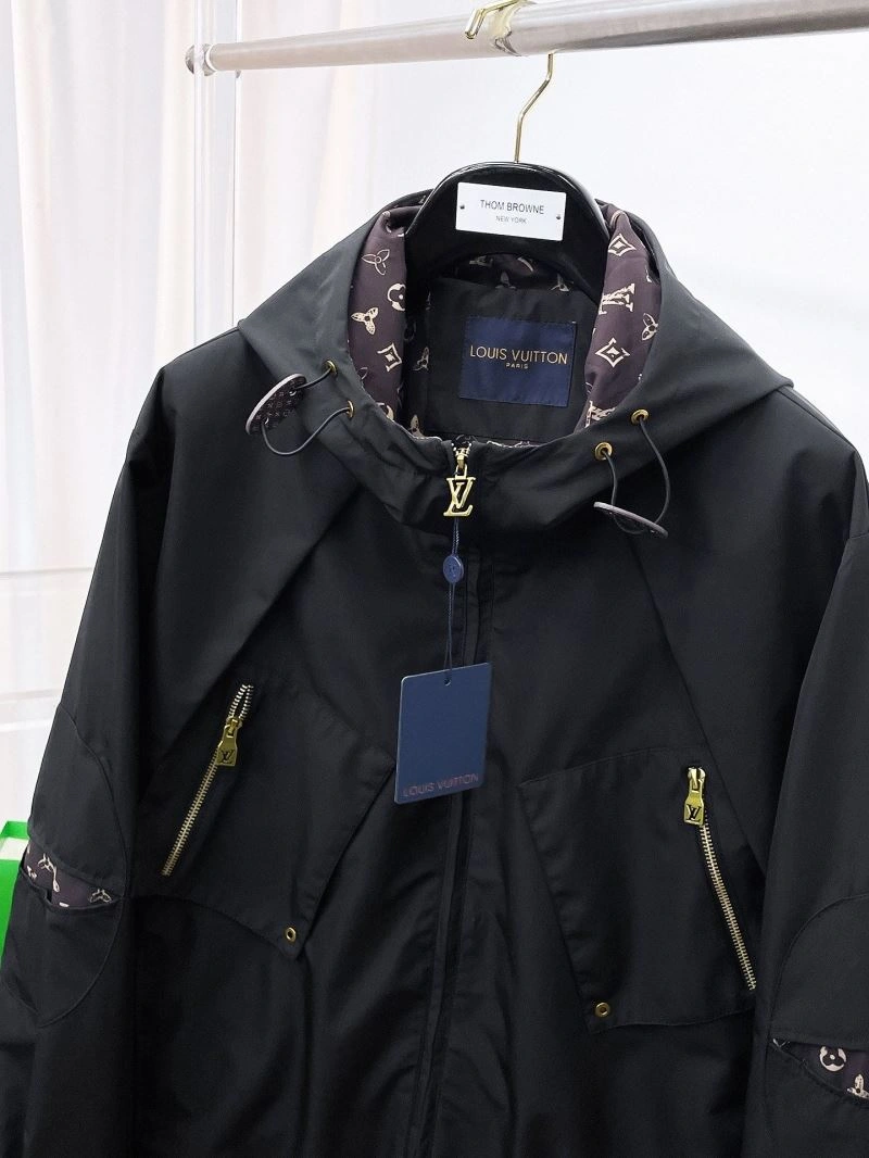 High accuracy Louis Vuitton Outwear