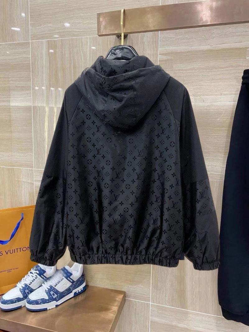 High fidelity Louis Vuitton Outwear