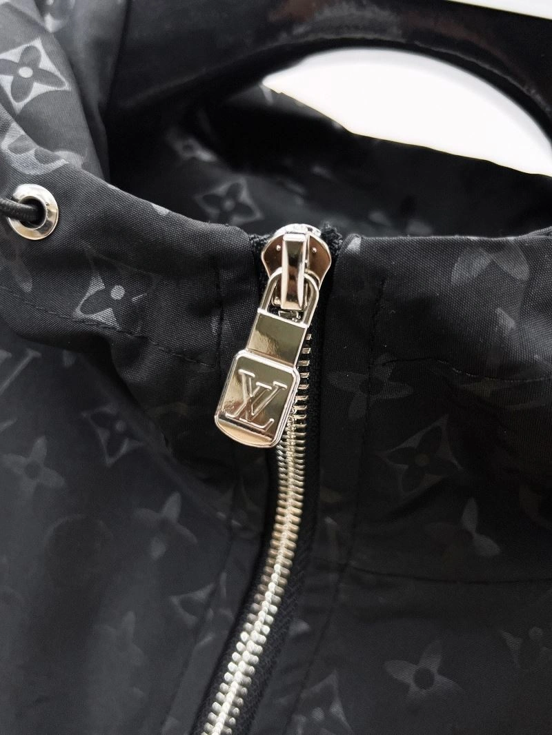 Exact replica Louis Vuitton Outwear
