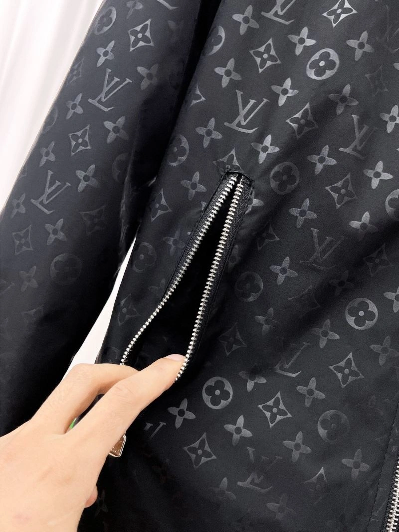 Exact replica Louis Vuitton Outwear