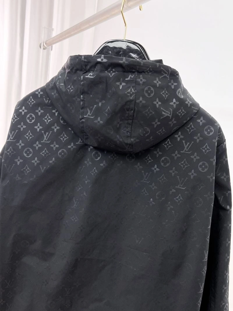 Exact replica Louis Vuitton Outwear